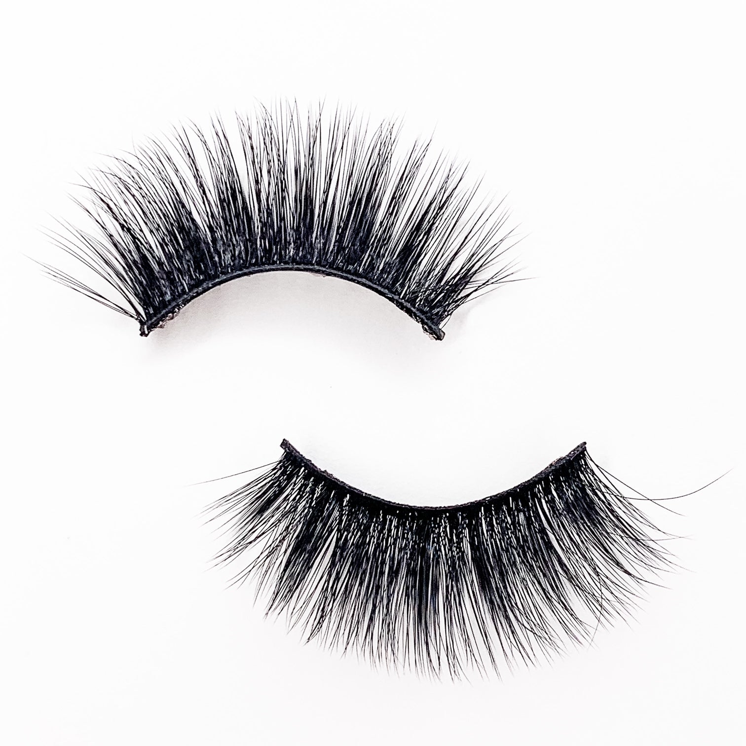 Lris – Light 3D Mink Lash Strip with Subtle Curl & Natural Pop ...
